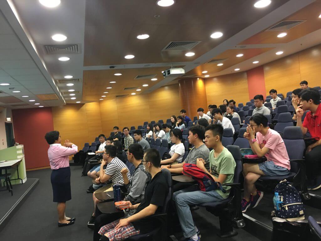 2019 Summer English Bridging Programme - 人文及語言學部