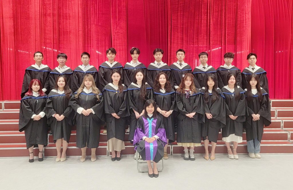 See me fly beautifully 終極飛翔篇 - Bachelor of Commerce (Honours) in Human ...